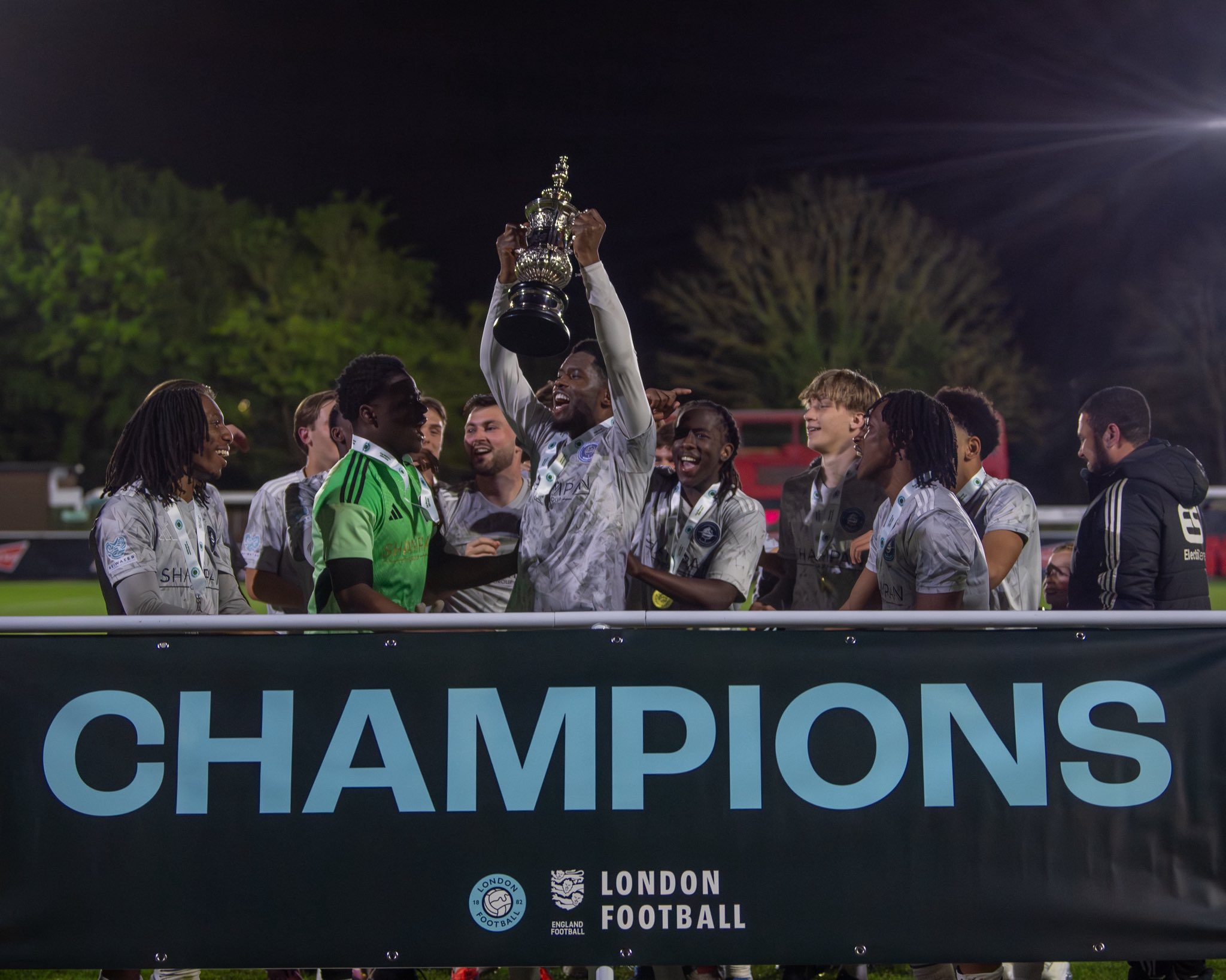 London Senior Trophy – 2025/26 – SCEFL